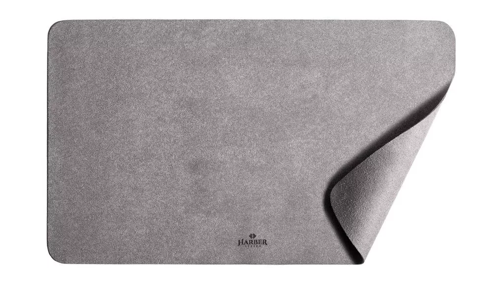 Best Gaming Desk Mats (2024) • Reviewed by Pop Desk Mats